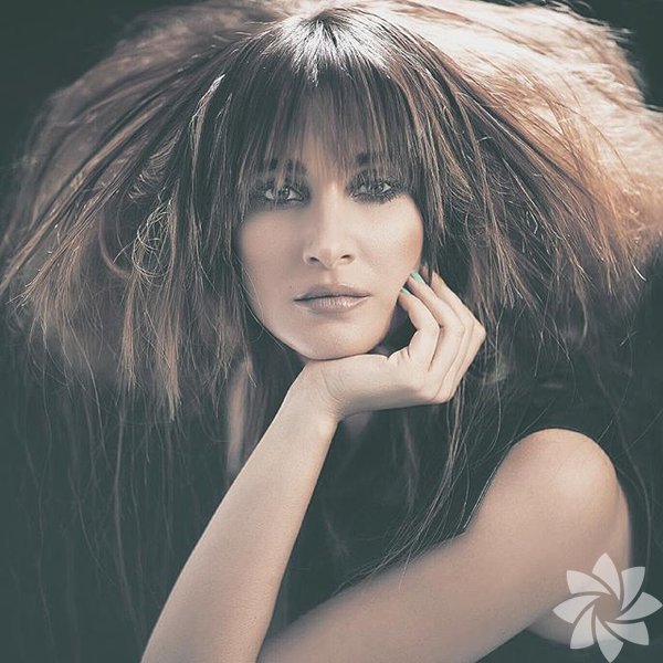 Kördüğüm dizisi oyuncularından Rojda Demirer | Yaşam