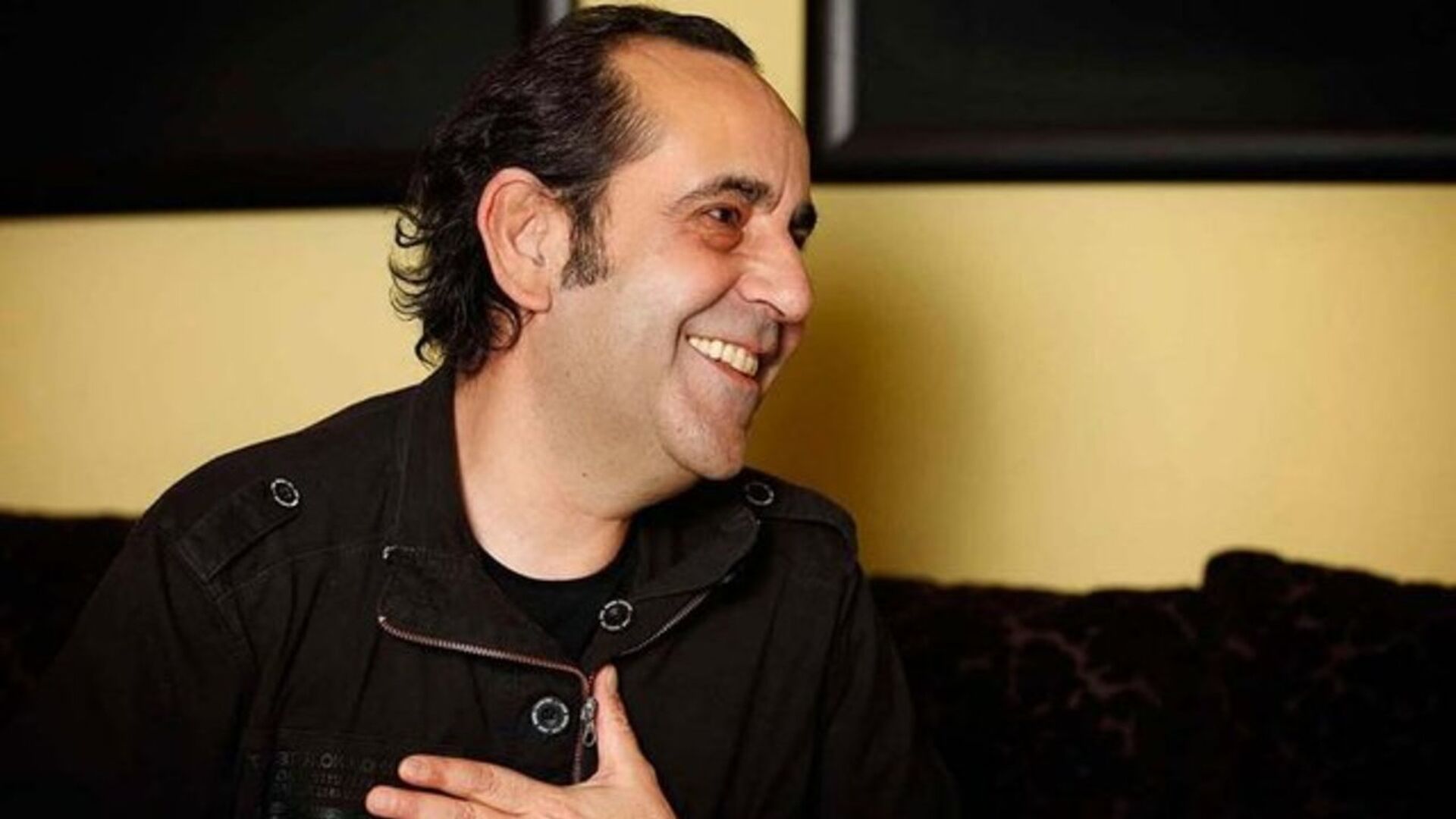 Özkan Uğur hakkında... | Yaşam